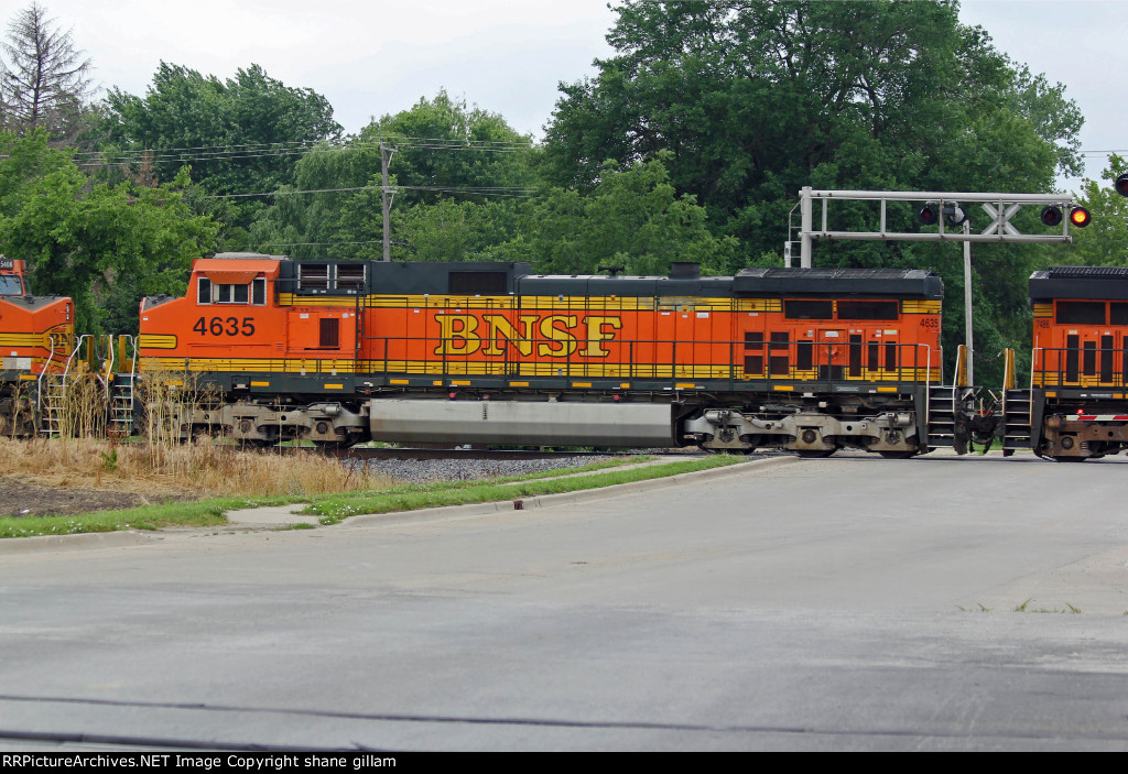 BNSF 4635